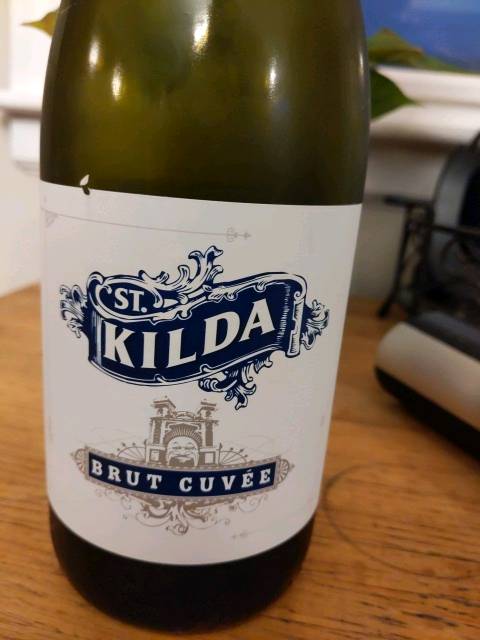 St Kilda Brut Cuvee 750Ml – Liquor Cave